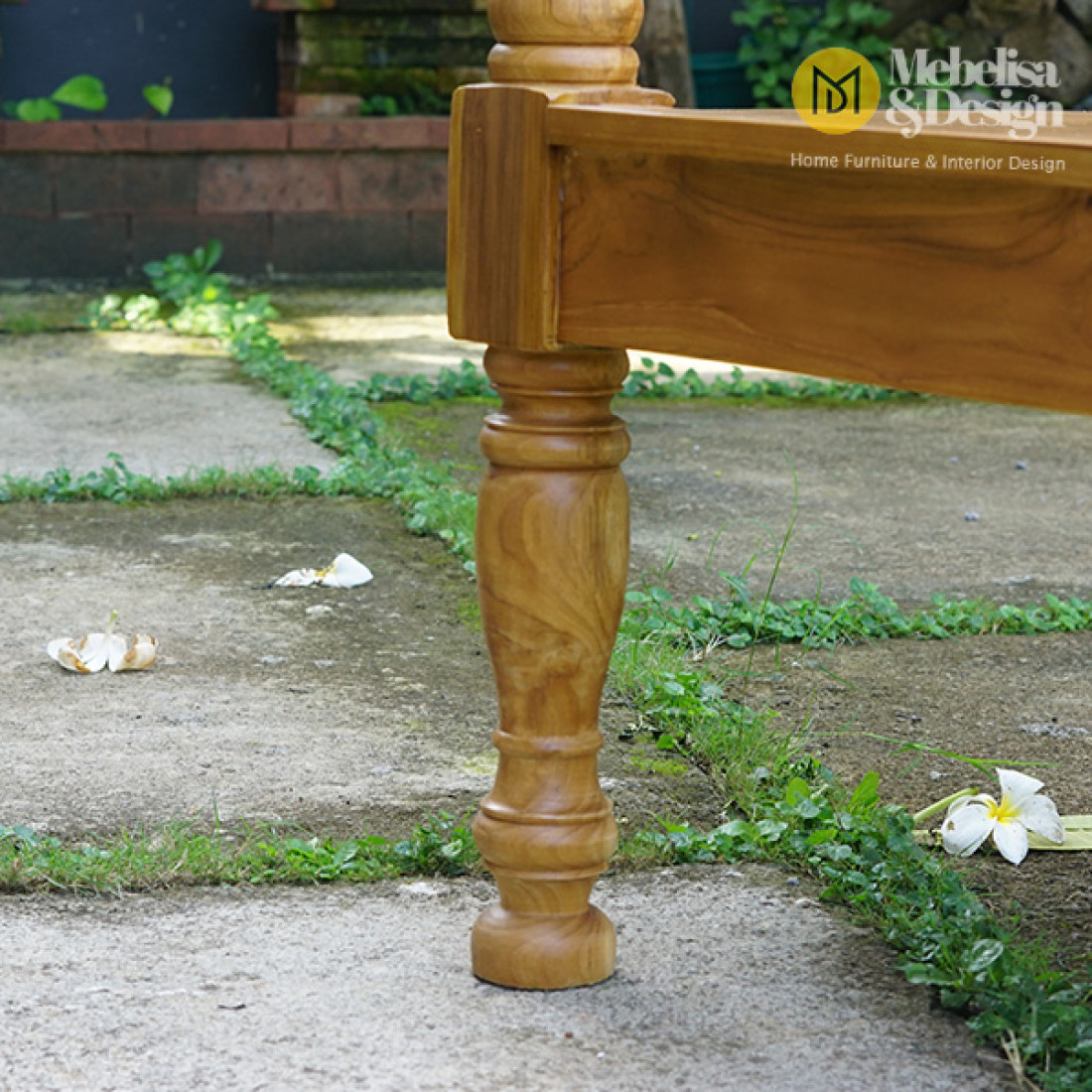 Bangku Taman Minimalis Kayu Jati Ukiran