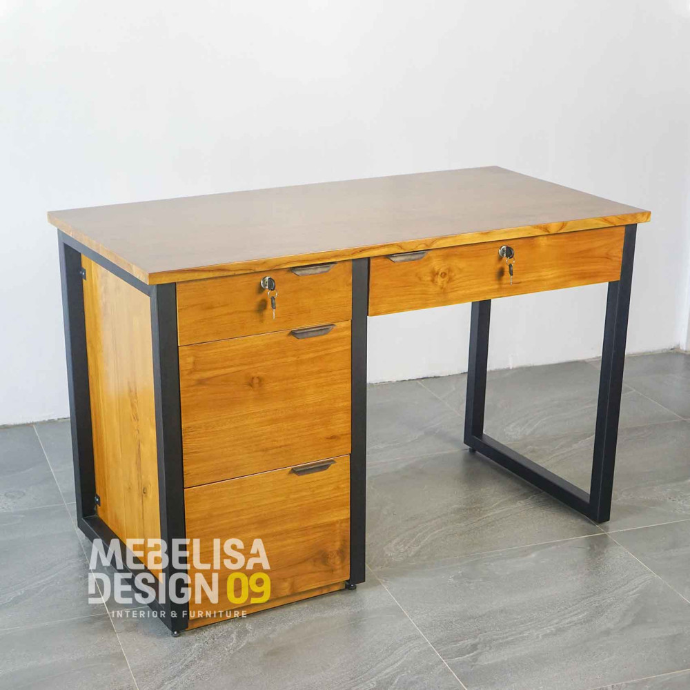 Meja Kerja Kantor Modern Rangka Besi Minimalis Industrial