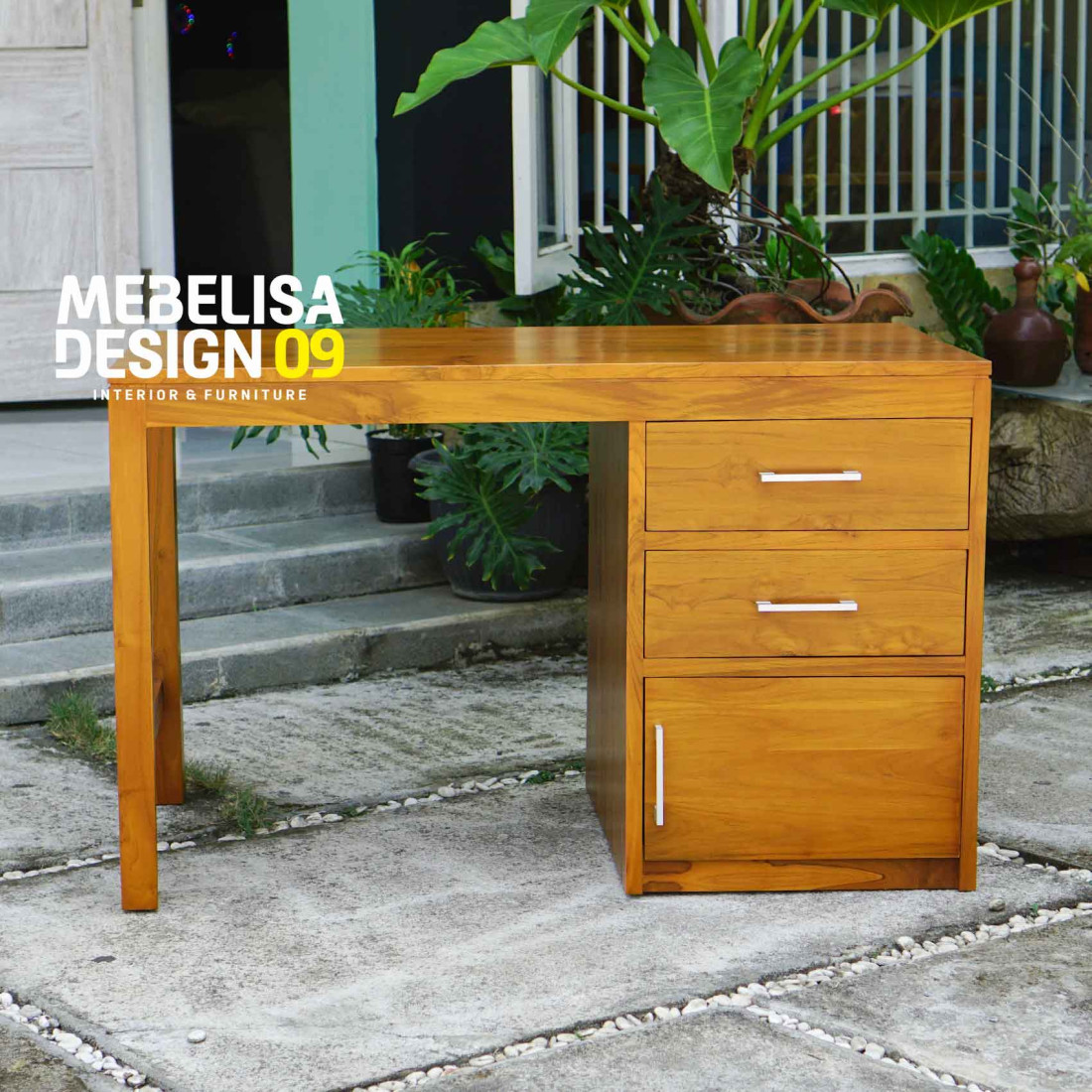 Meja Kerja Kantor Kayu Jati Minimalis